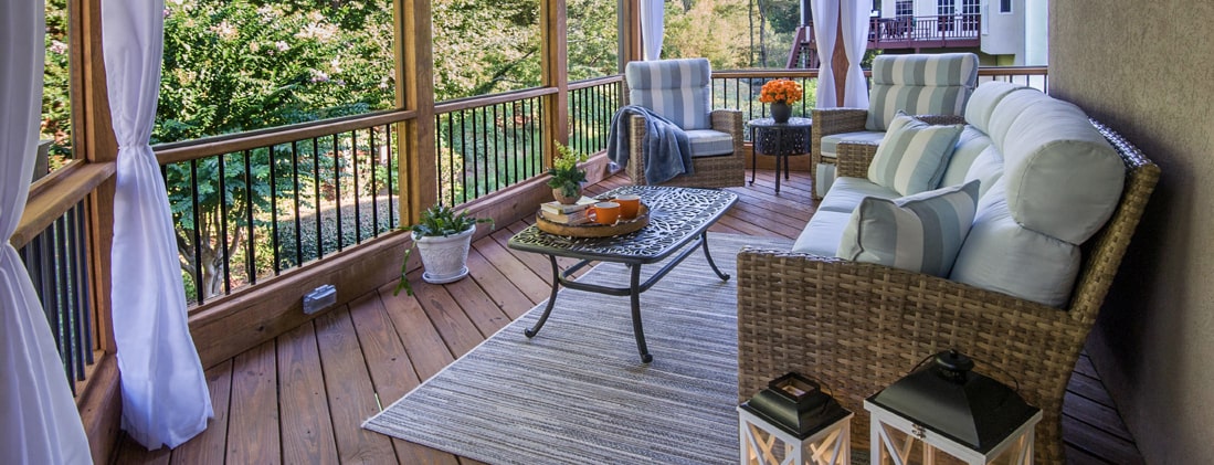 Back Screened Porch Décor to Wow Yourself and Guests - Atlanta Decking & Fence Company